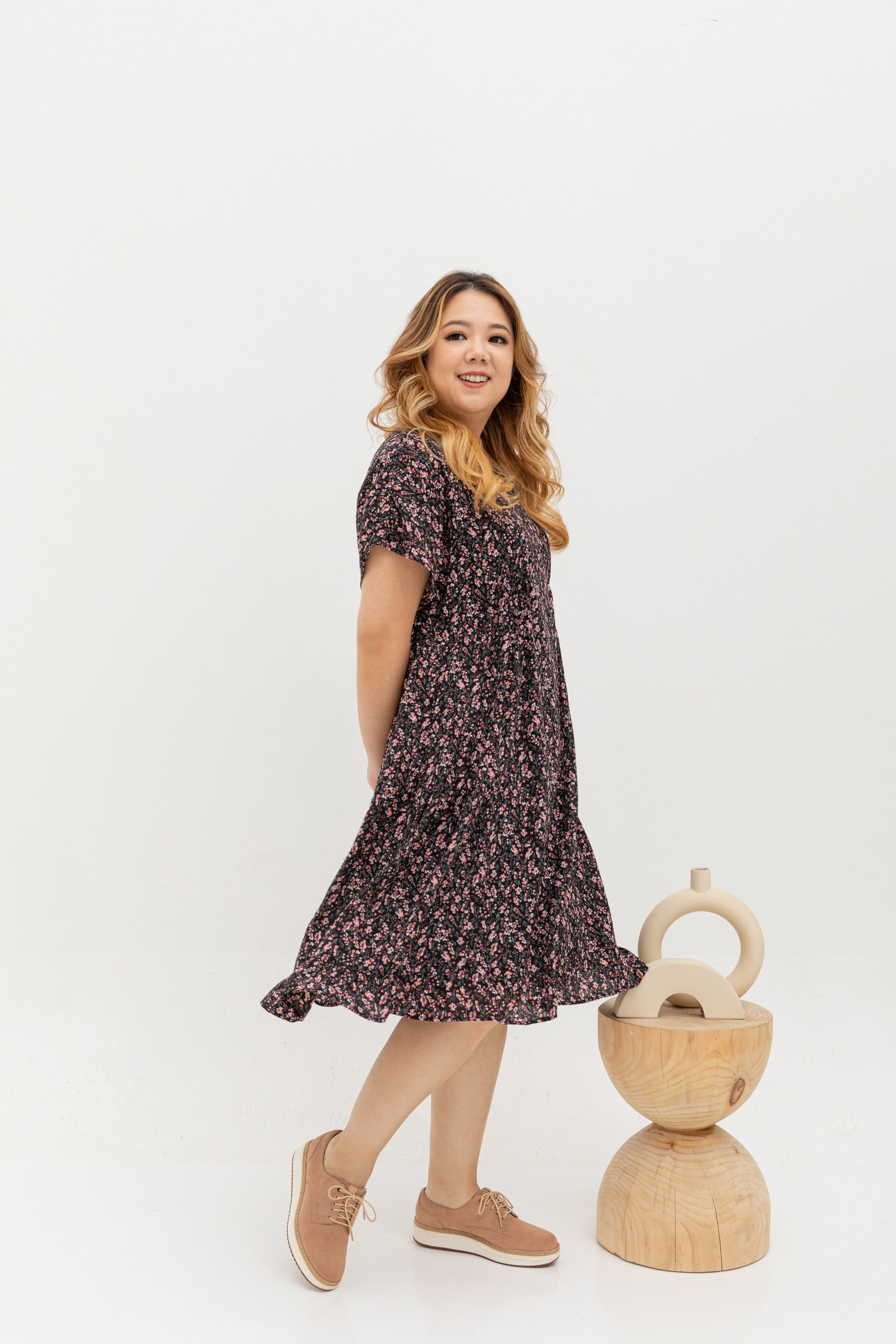 Relax Floral Sundress (Black Rose) – ELTWINE